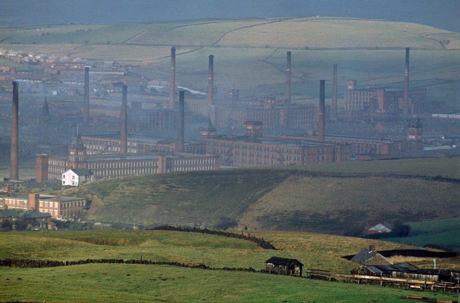 Grafters: Industrial society in image and word – We Make Money Not Art