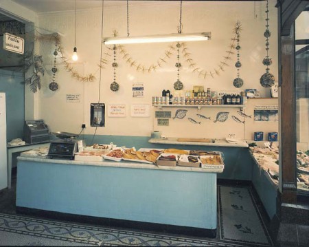 Strange and Familiar: Britain as Revealed by International ...