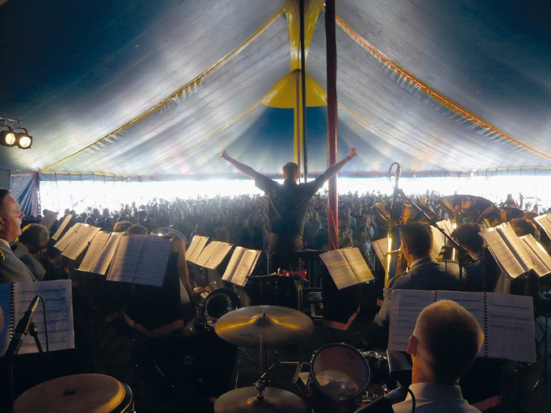 ENERGY FLASH. The Rave Movement – We Make Money Not Art